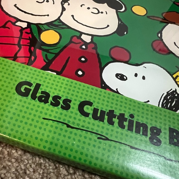 Peanuts | Kitchen | The Peanuts Gang Snoopy Kitchen Glass Cutting Board ...